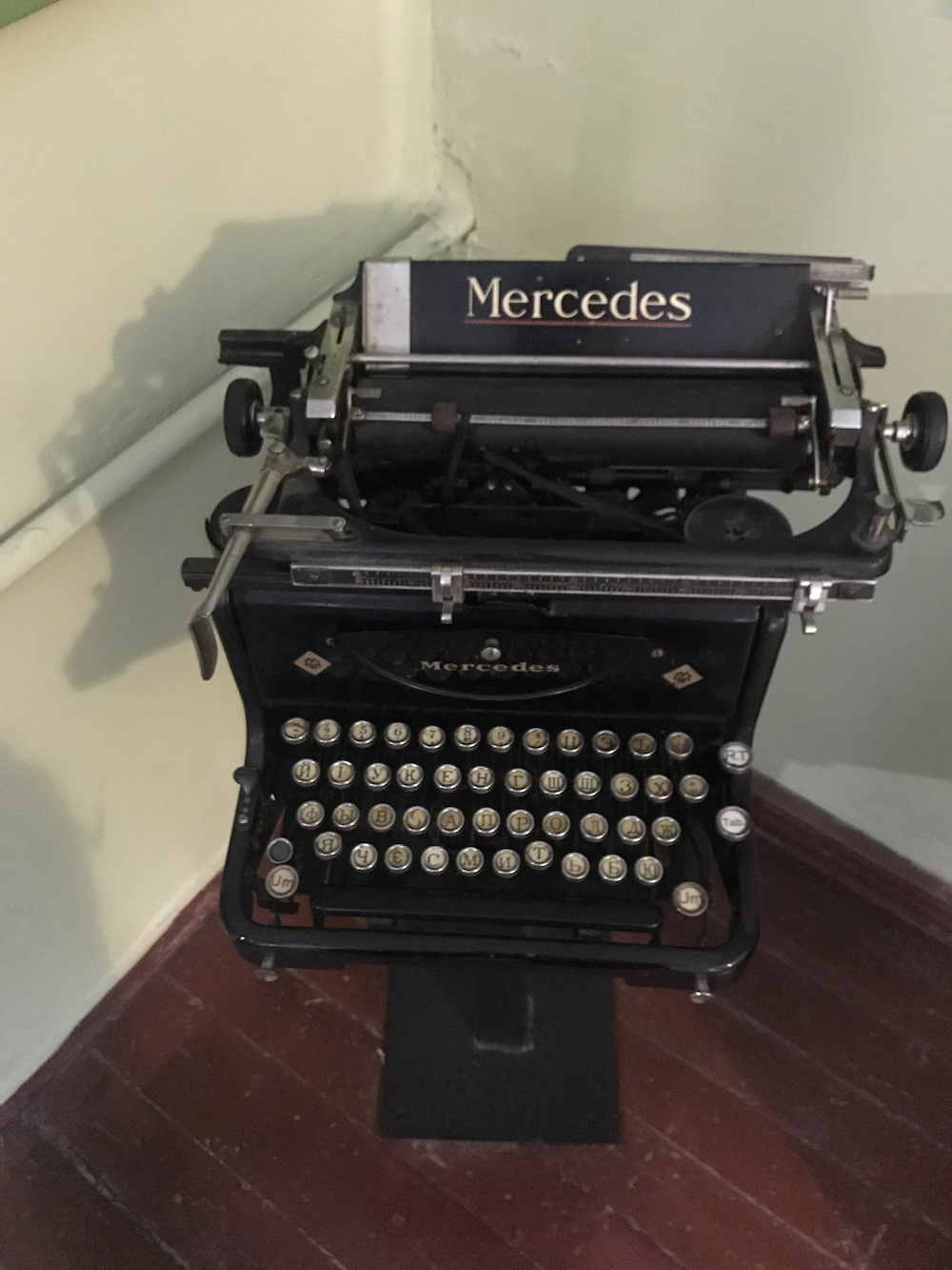 Note-taking for Executives - Transcription Services | Translation ...